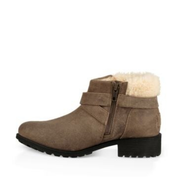 UGG | Shoes | Nwt Ugg Benson Boot | Poshmark